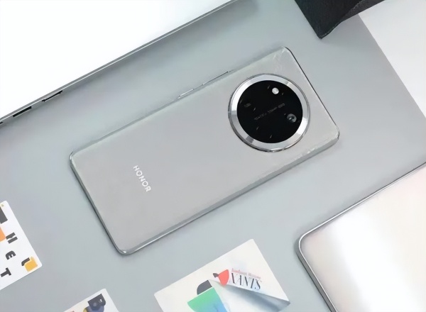 荣耀X70 vs Redmi Note 15 Pro：续航、防护、性能，谁更值？