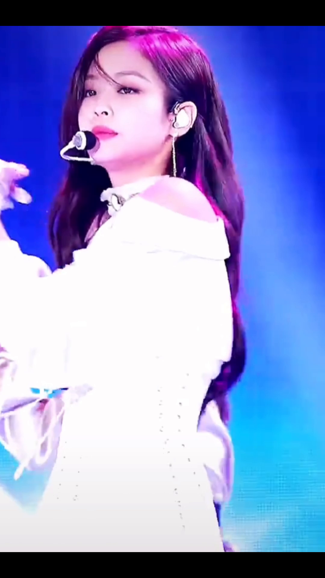 Jennie白月光高清壁纸