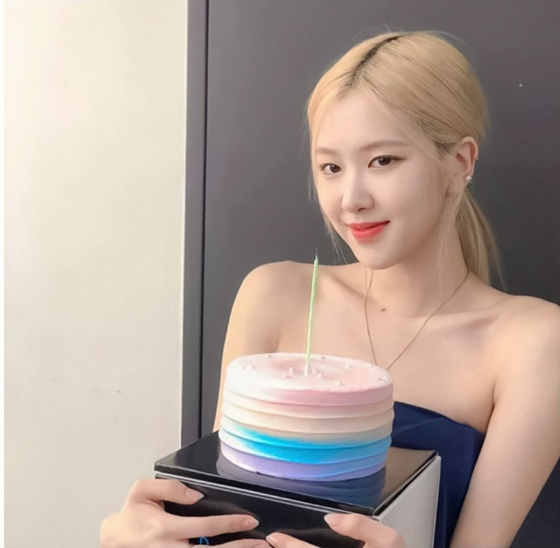 rose新专辑,rose新专辑照片 - 伤感说说吧