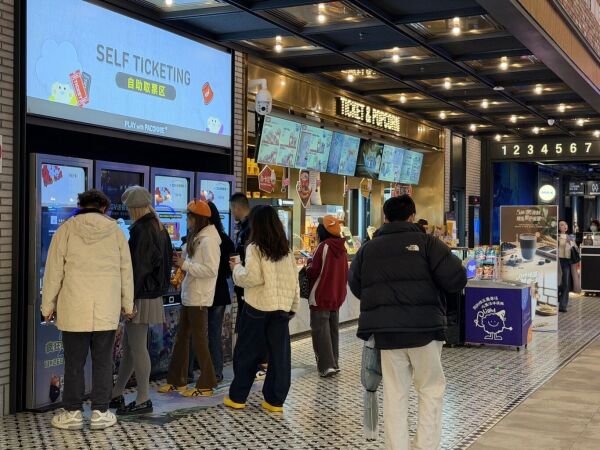 欢迎重返动物城！这部电影票房狂飙，周边产品火热抢购中……