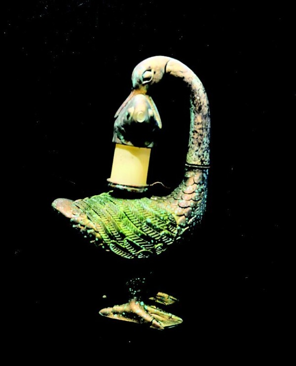 2400枚！大连藏家打造“冰箱贴博物馆”