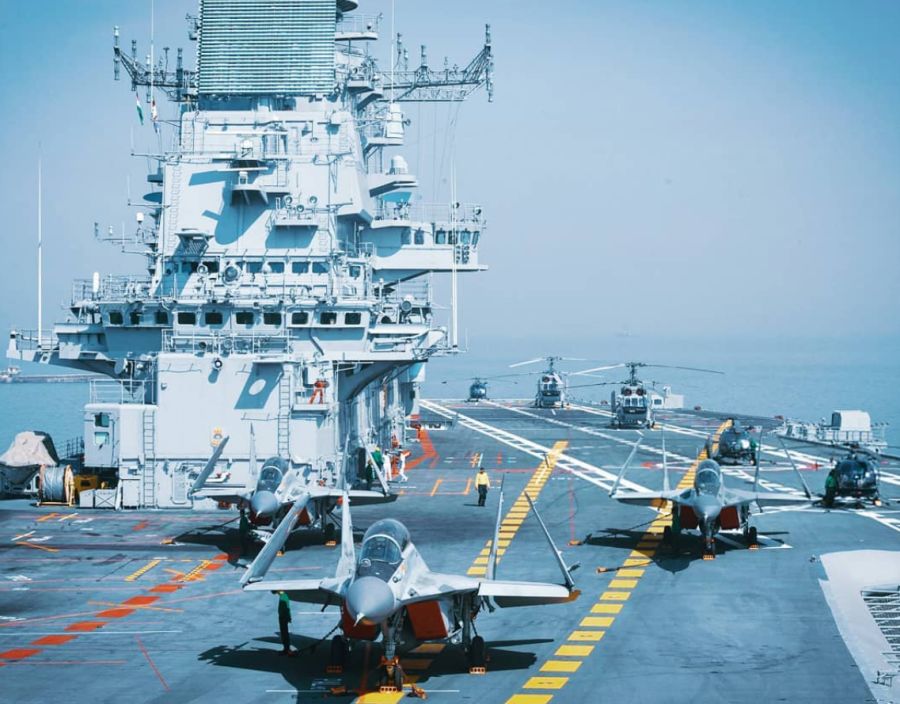 A picture reveals the true level of the Indian aircraft carrier: the ...