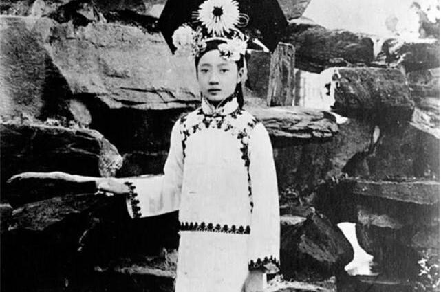 "The Last Queen" Wan Rong passed away tragically at the age of 40, and ...