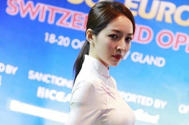 The "most beautiful referee" of Chinese billiards, cheongsam appeared ...