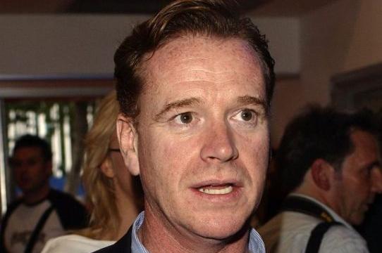 Master Qihe took off his mask to prove his face value, his profile ...