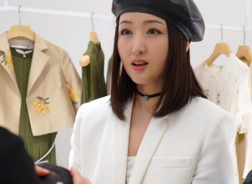 Master Qihe took off his mask to prove his face value, his profile ...